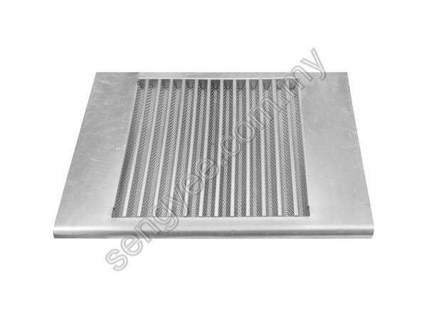 Radiator Door Side Panel Door Cover | Seng Yee coach repair